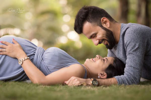 Maternity photo session in Pune | Edita photography